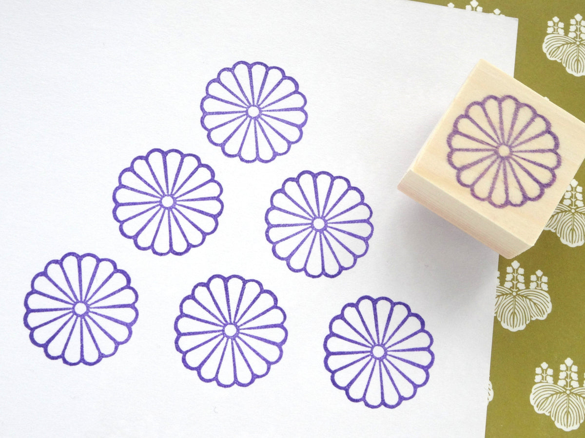 Chrysanthemum stamp Japanese Kamon symbol, Chrysanthemum rubber stamp ...
